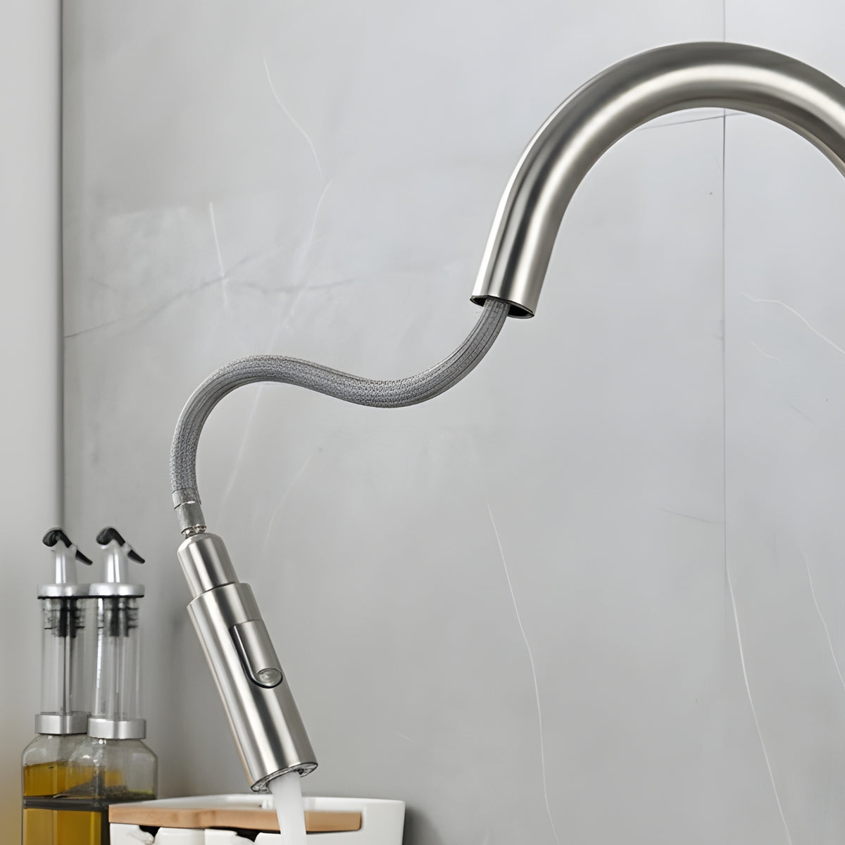 Falkenberg Pro - Touchless Smart Kitchen Faucet With Pull Out Spout